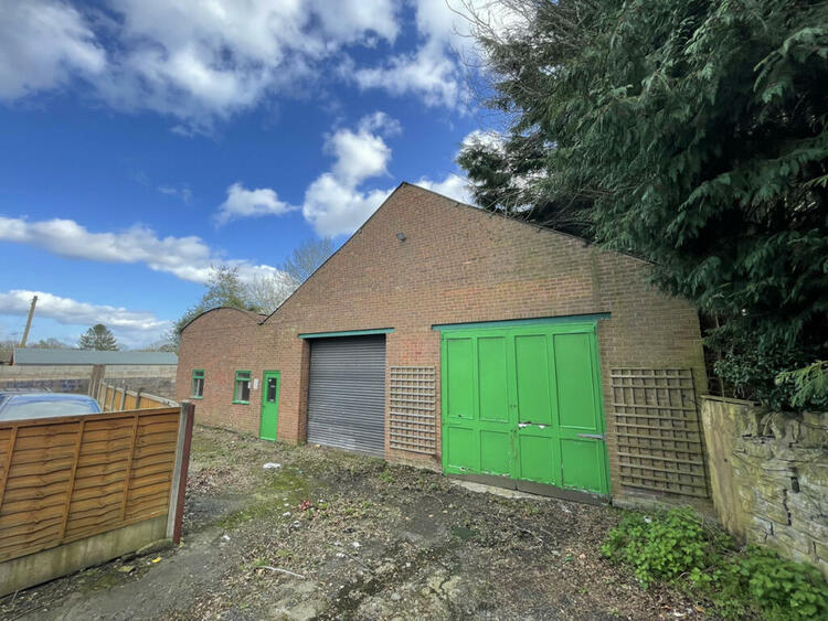15B High Street, Cleobury Mortimer, Kidderminster DY14 8DG
