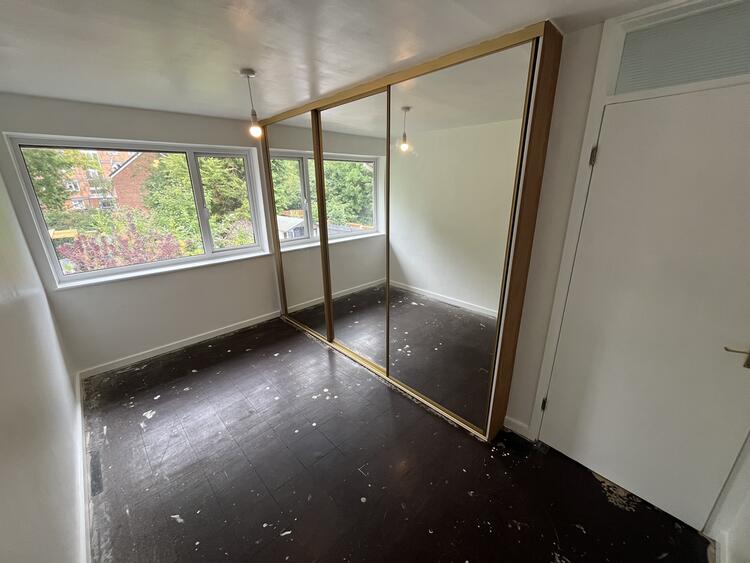197 Nethercote Gardens, Shirley, Solihull, West Midlands B90 1BJ