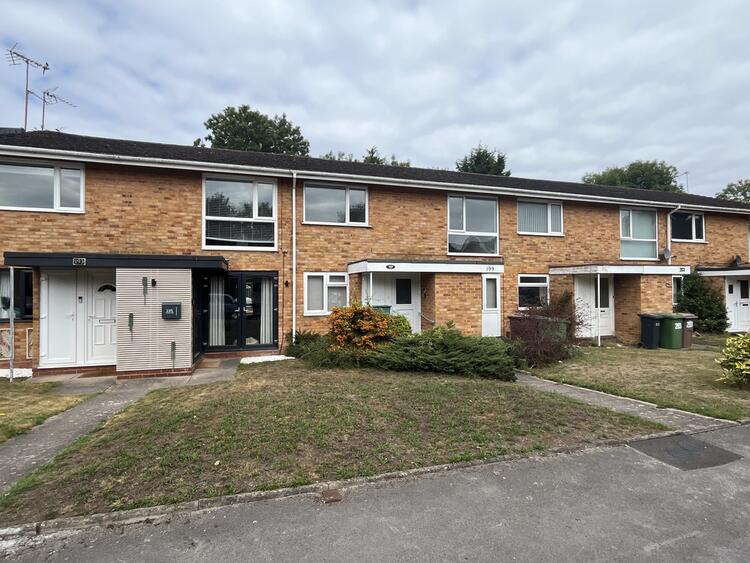 197 Nethercote Gardens, Shirley, Solihull, West Midlands B90 1BJ